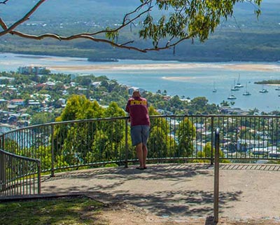 Noosa. Travel guide for Noosa: official eGuide